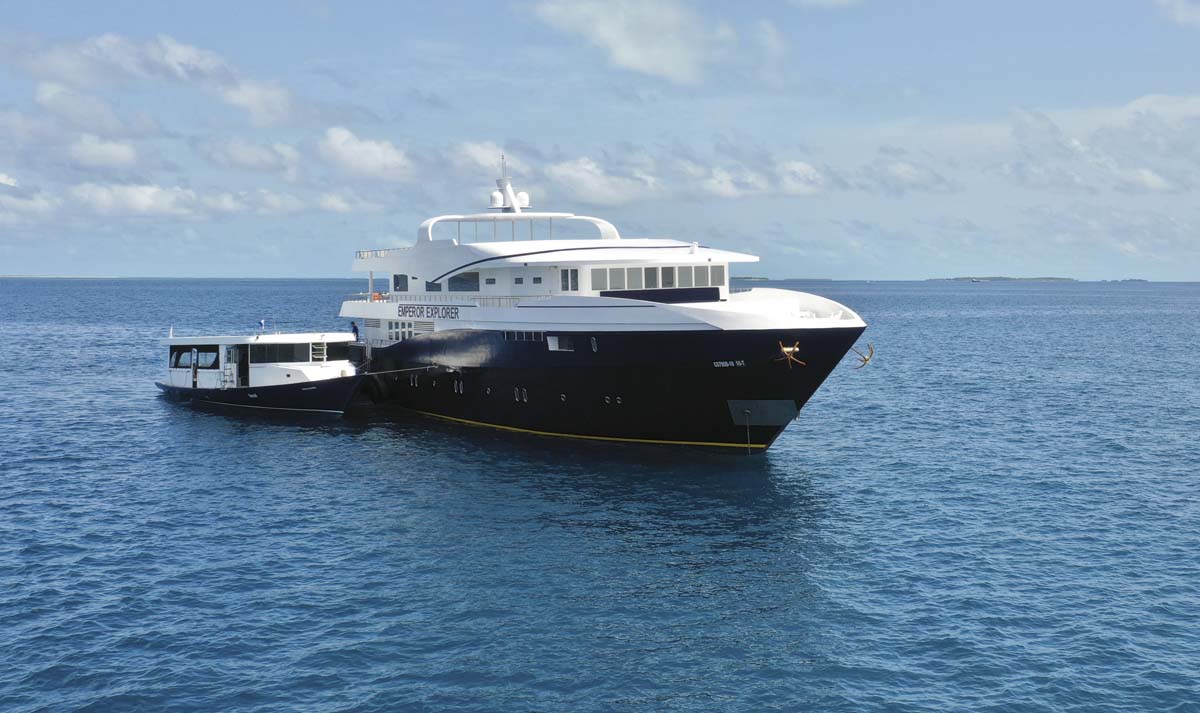 Large & brand-new luxury Maldives liveaboard - Emperor Explorer