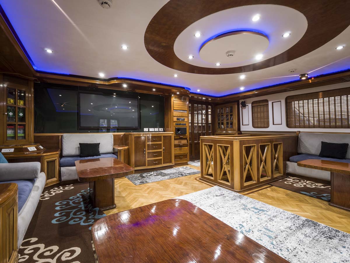 Emperor Superior, Very popular & great-value Red Sea liveaboard