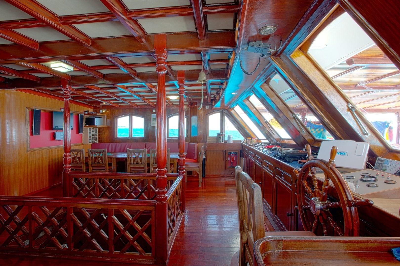 Nautilus One Liveaboard, Scuba Diving Maldives Boat